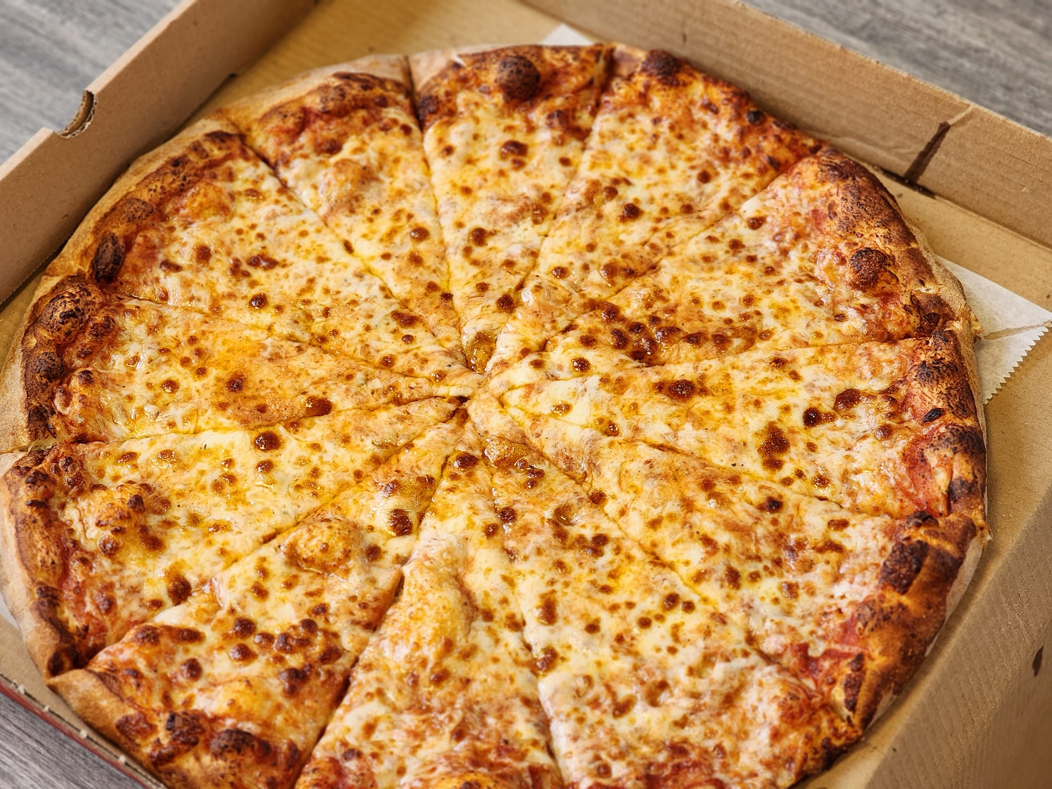 Best Italian Restaurant - Authentic Flavors at Carlucci's Pizza